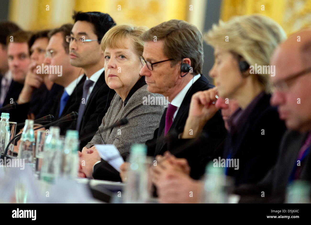 German Minister for the Environment Peter Altmaier (CDU, R-L), German ...