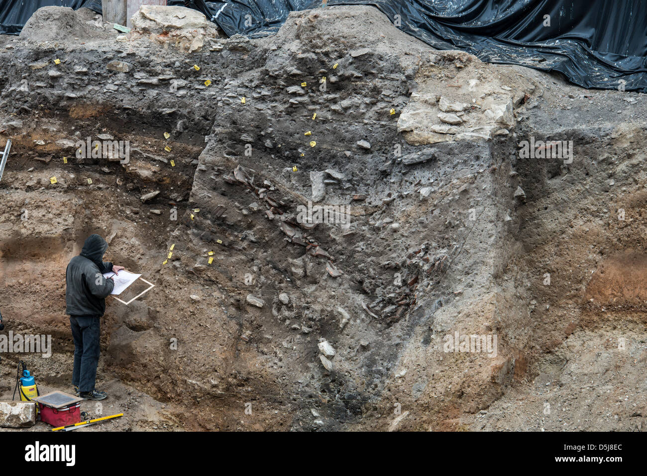 Roman sewer hi-res stock photography and images - Alamy