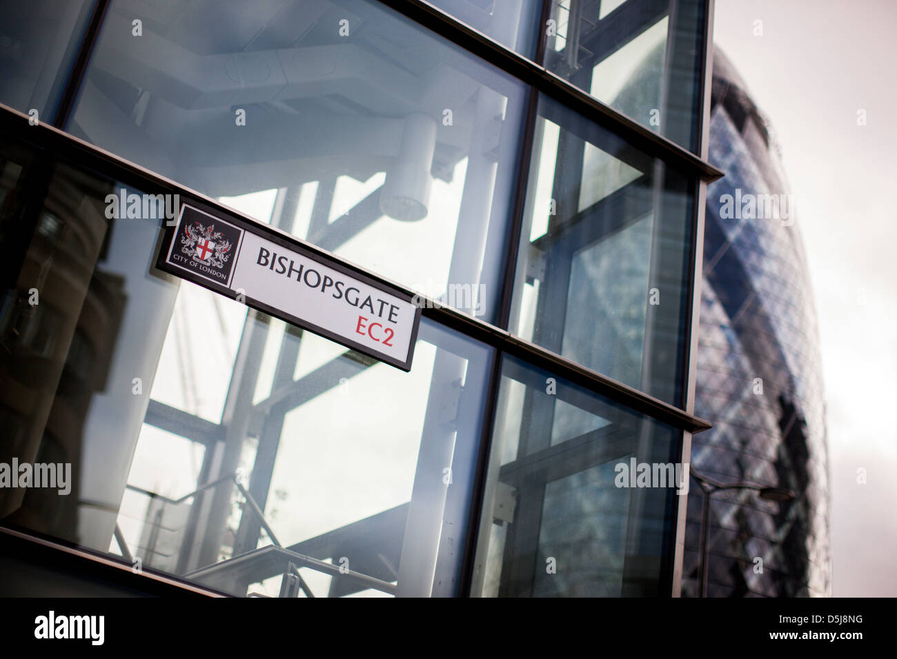 BishopsGate road signage. City of London. UK Stock Photo - Alamy