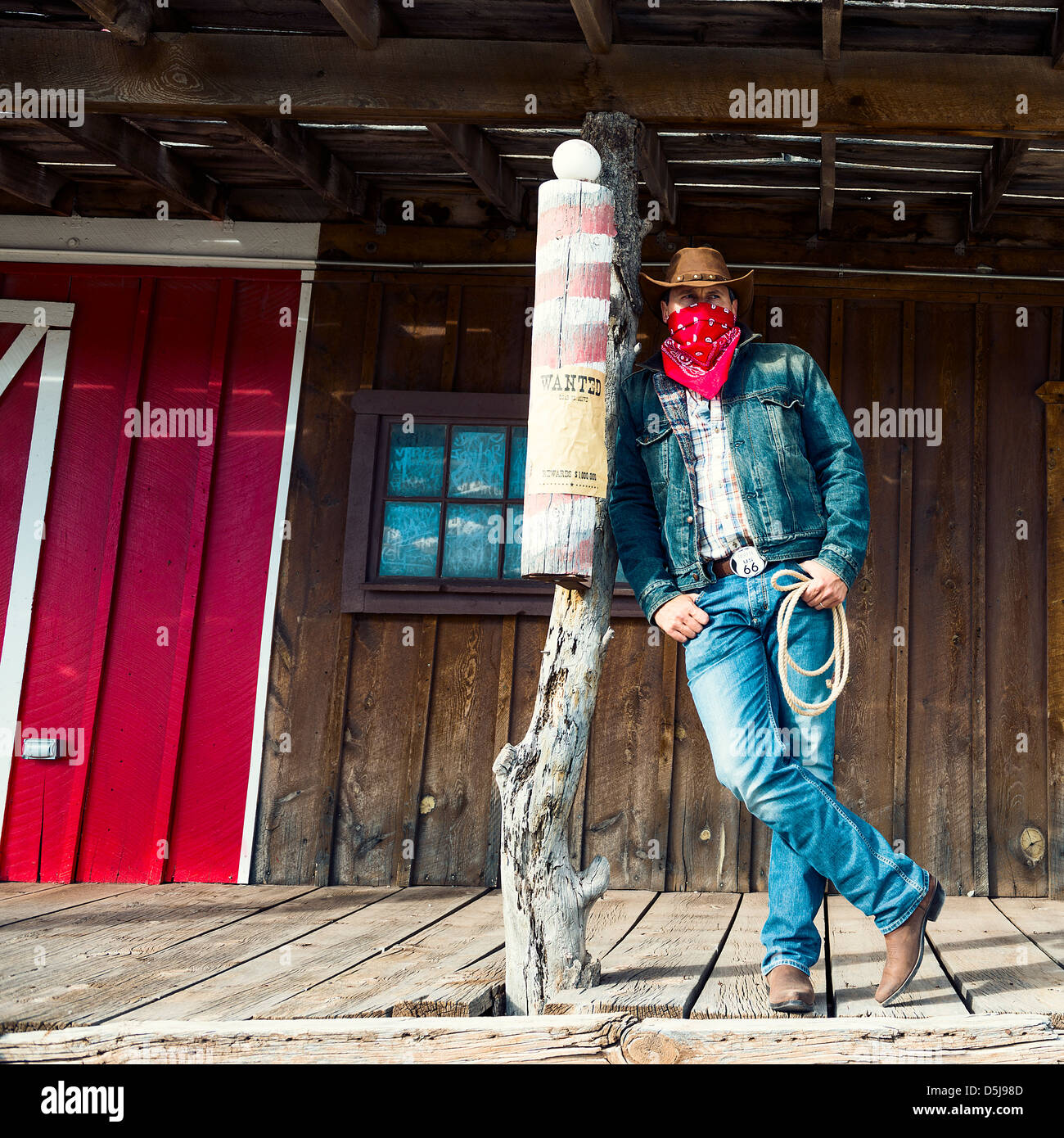 SOUTH WEST - A cowboy takes time to rest and reflect Stock Photo - Alamy
