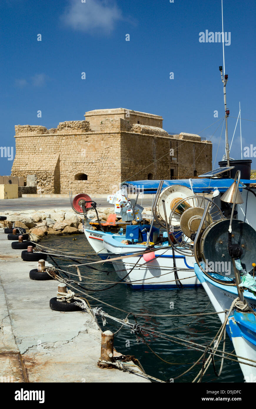 Paphos castle hi-res stock photography and images - Alamy