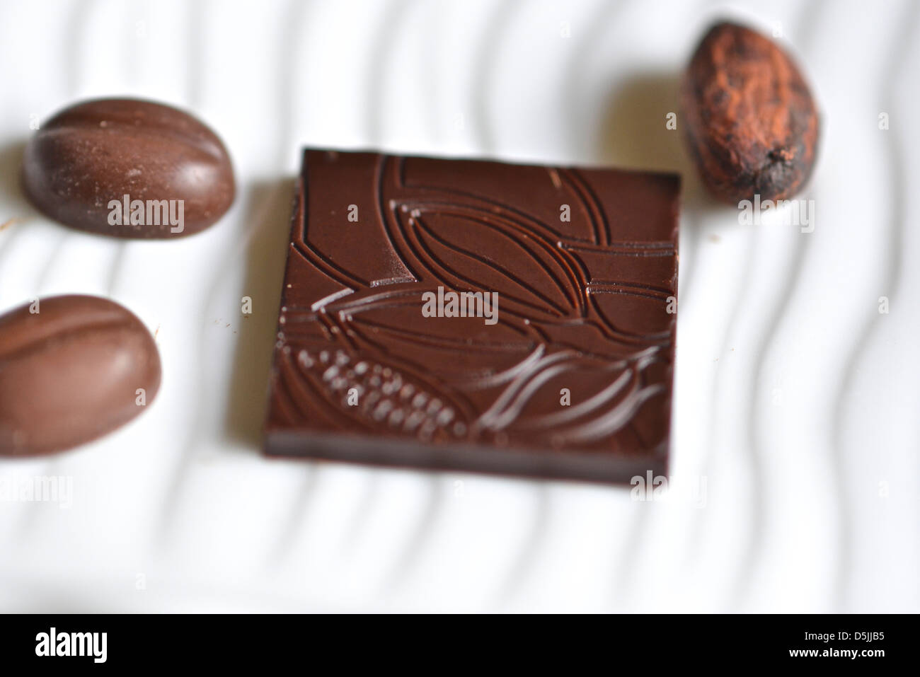 Traditional hand-made Costa Rican chocolate . Sibu Organic Chocolate ...