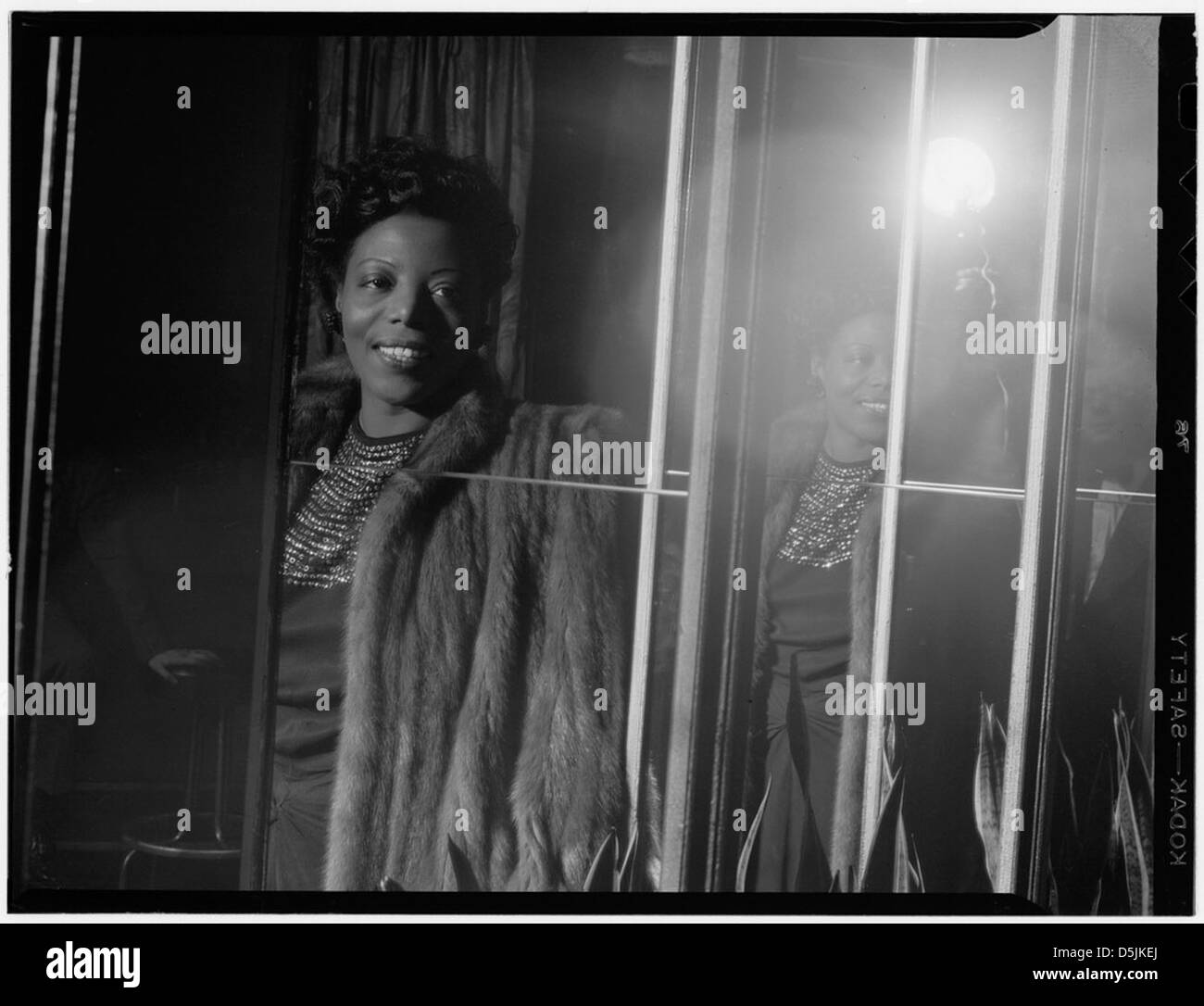 Lou Williams High Resolution Stock Photography and Images - Alamy