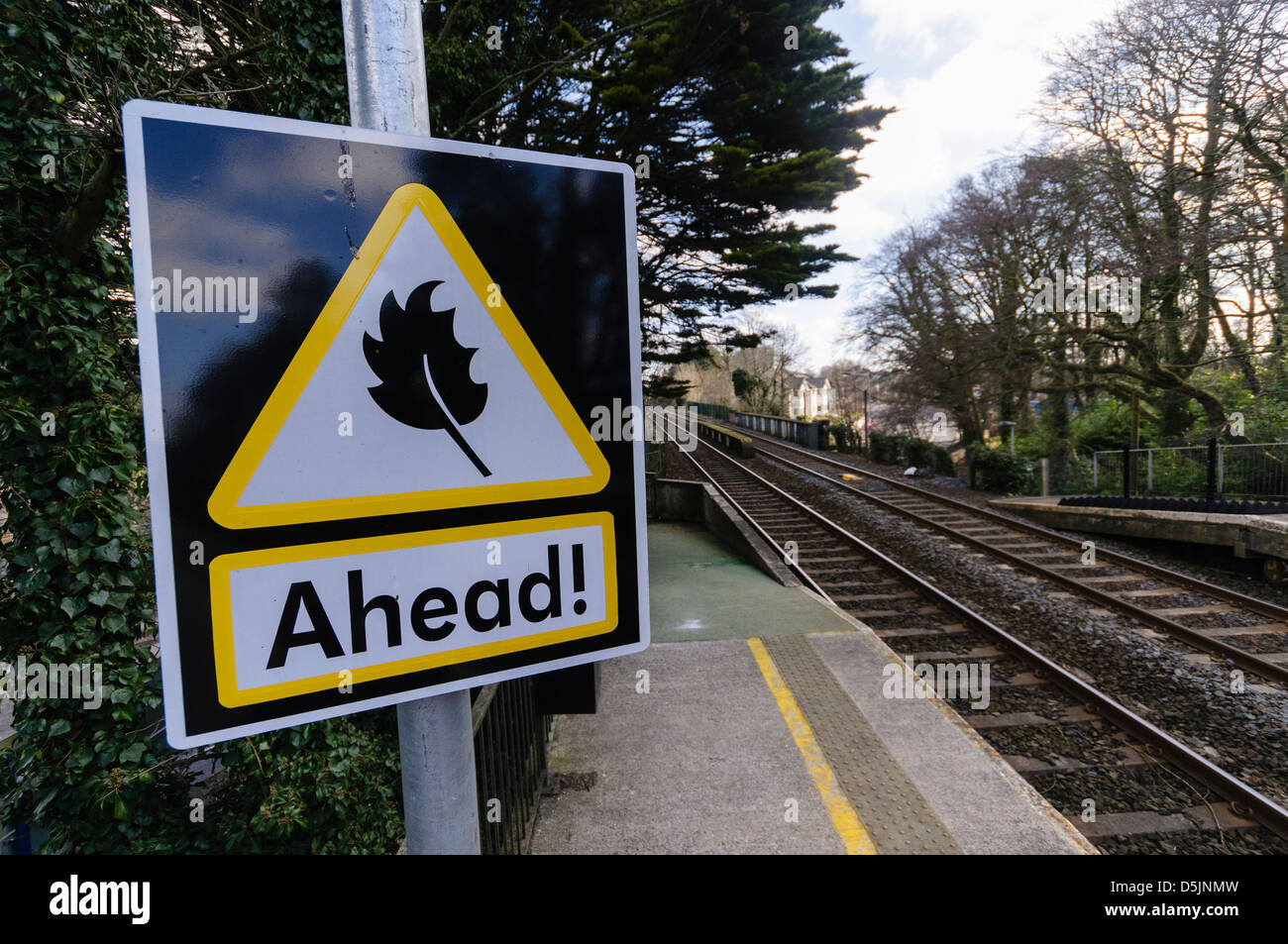 Platform Warning Sign High Resolution Stock Photography and Images - Alamy