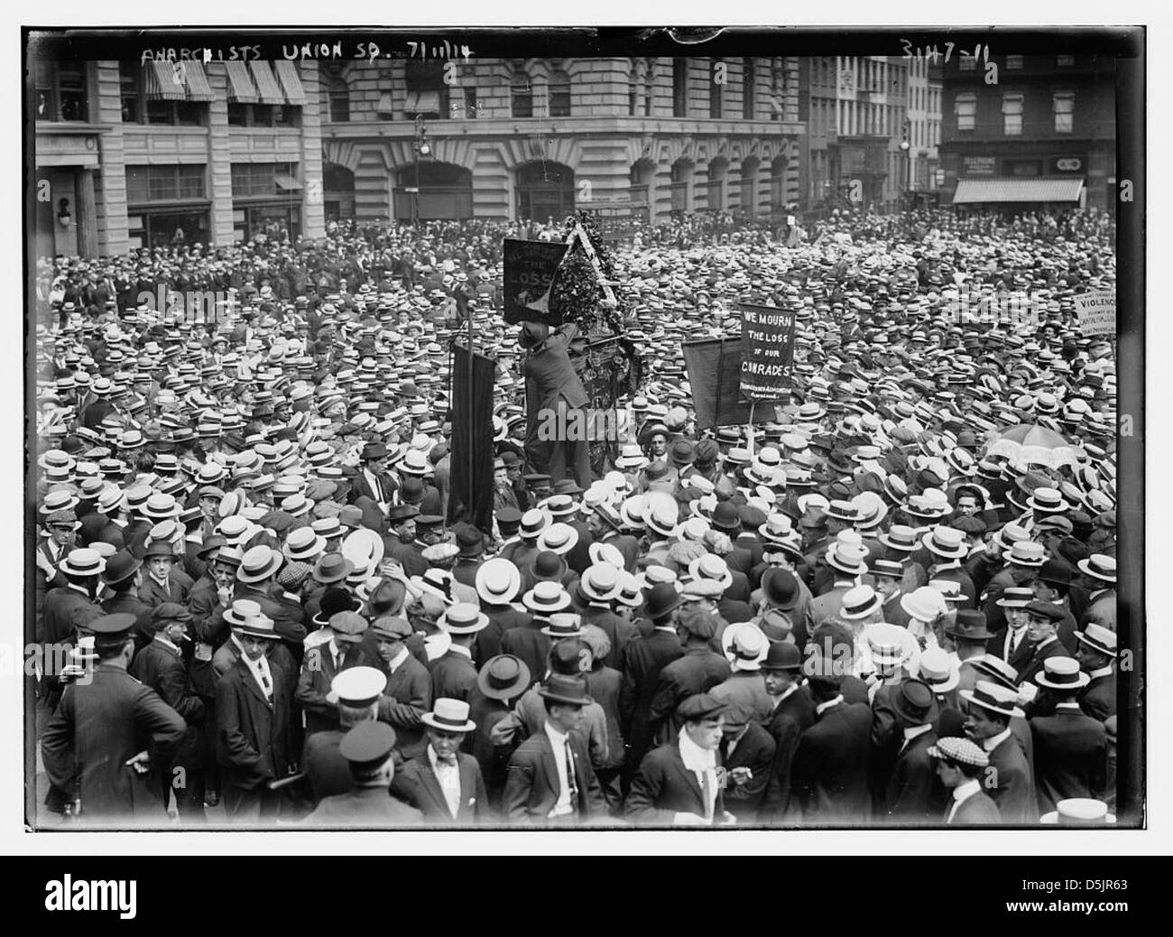 Crowd on square Black and White Stock Photos & Images - Alamy