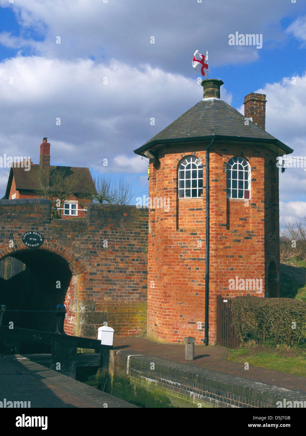 Bratch Locks & Toll House, Staffordshire & Worcestershire Canal ...