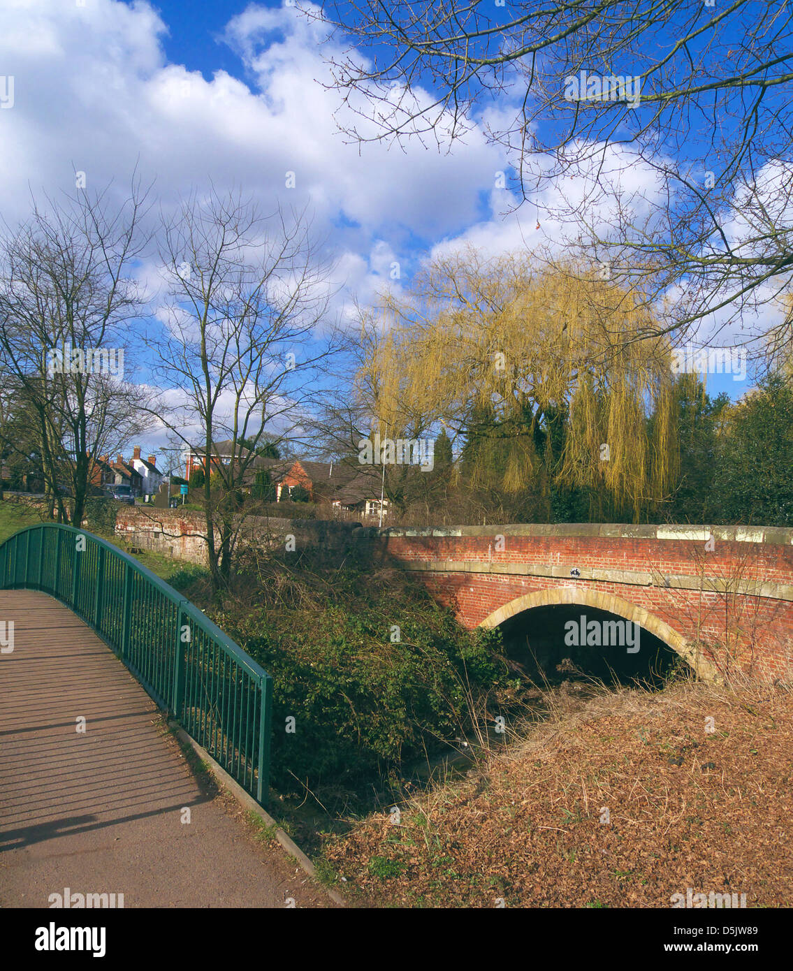 Footbridge & Road bridge over Wom Brook, Wombourne, Staffordshire ...