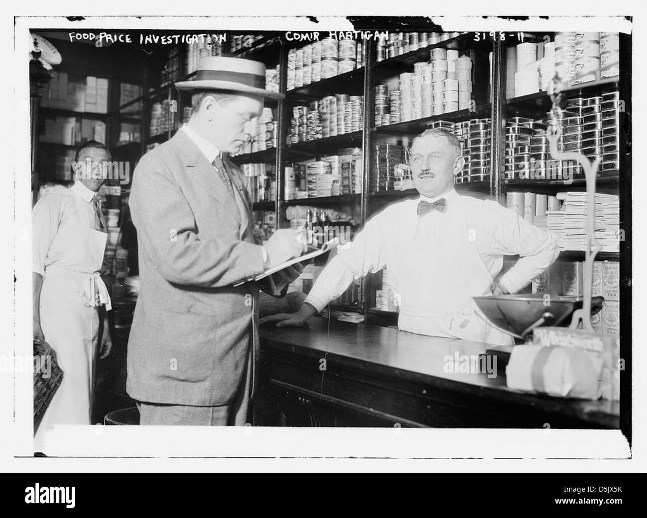 Food commissioner hi-res stock photography and images - Alamy