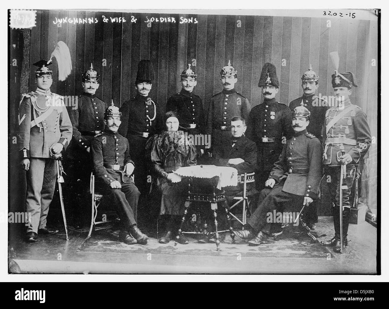 Soldier wearing world war Black and White Stock Photos & Images - Alamy