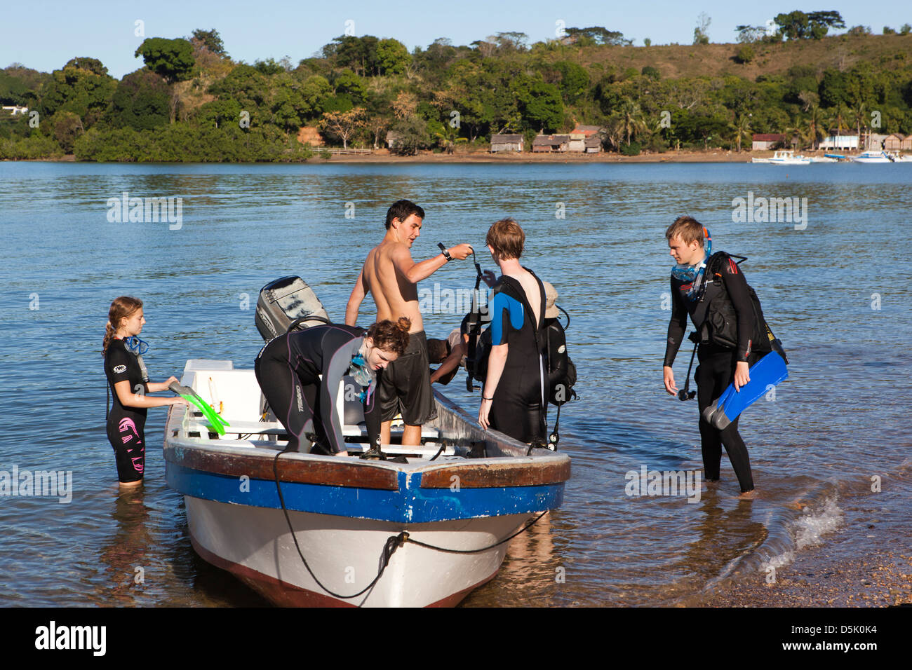 Madagascar, Nosy Be, Marodokana, Operation Wallacea diving students ...