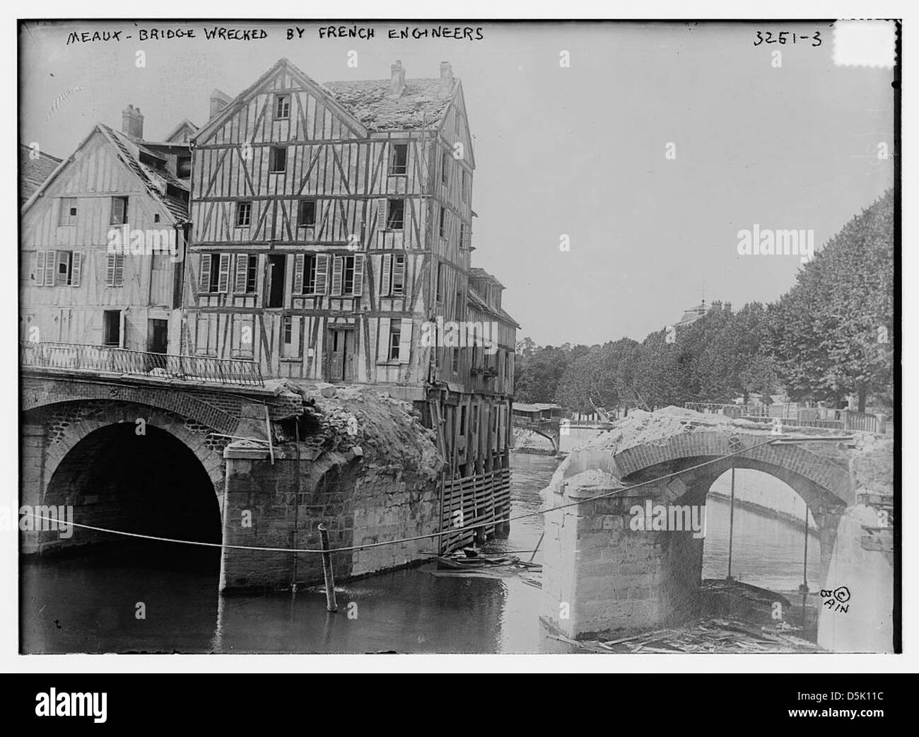 Military bridge collapse hi-res stock photography and images - Alamy