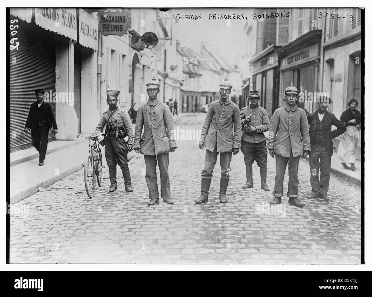 The image depicts German prisoners of war in Soissons during World War ...