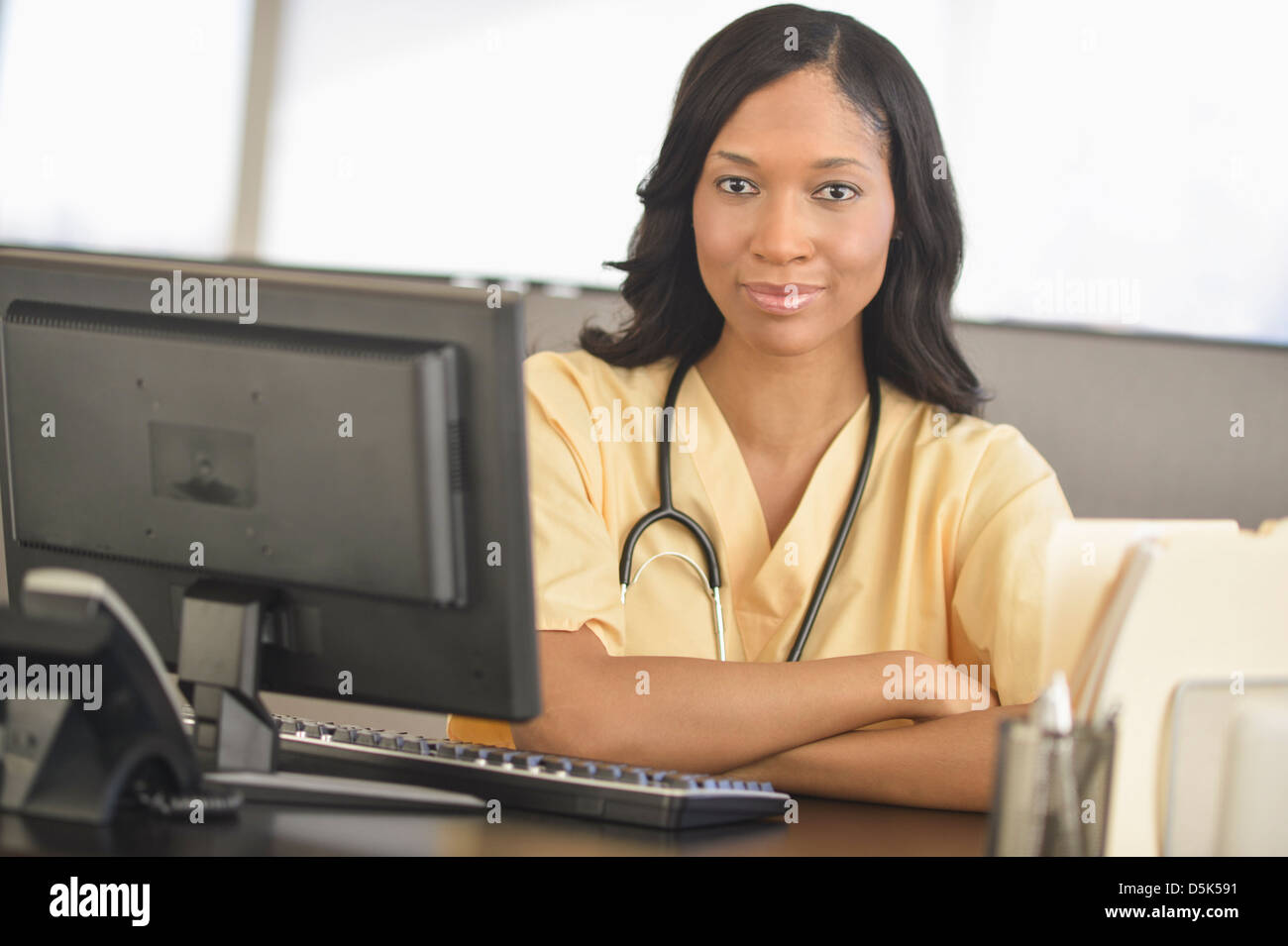 Nurse station hospital hi-res stock photography and images - Alamy