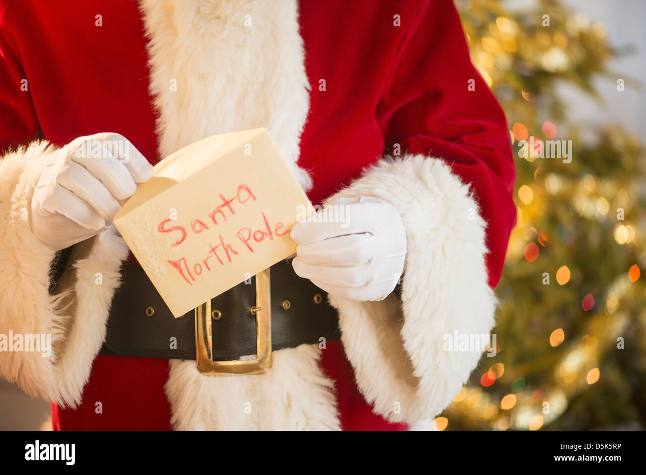 Letter to north pole hi-res stock photography and images - Alamy