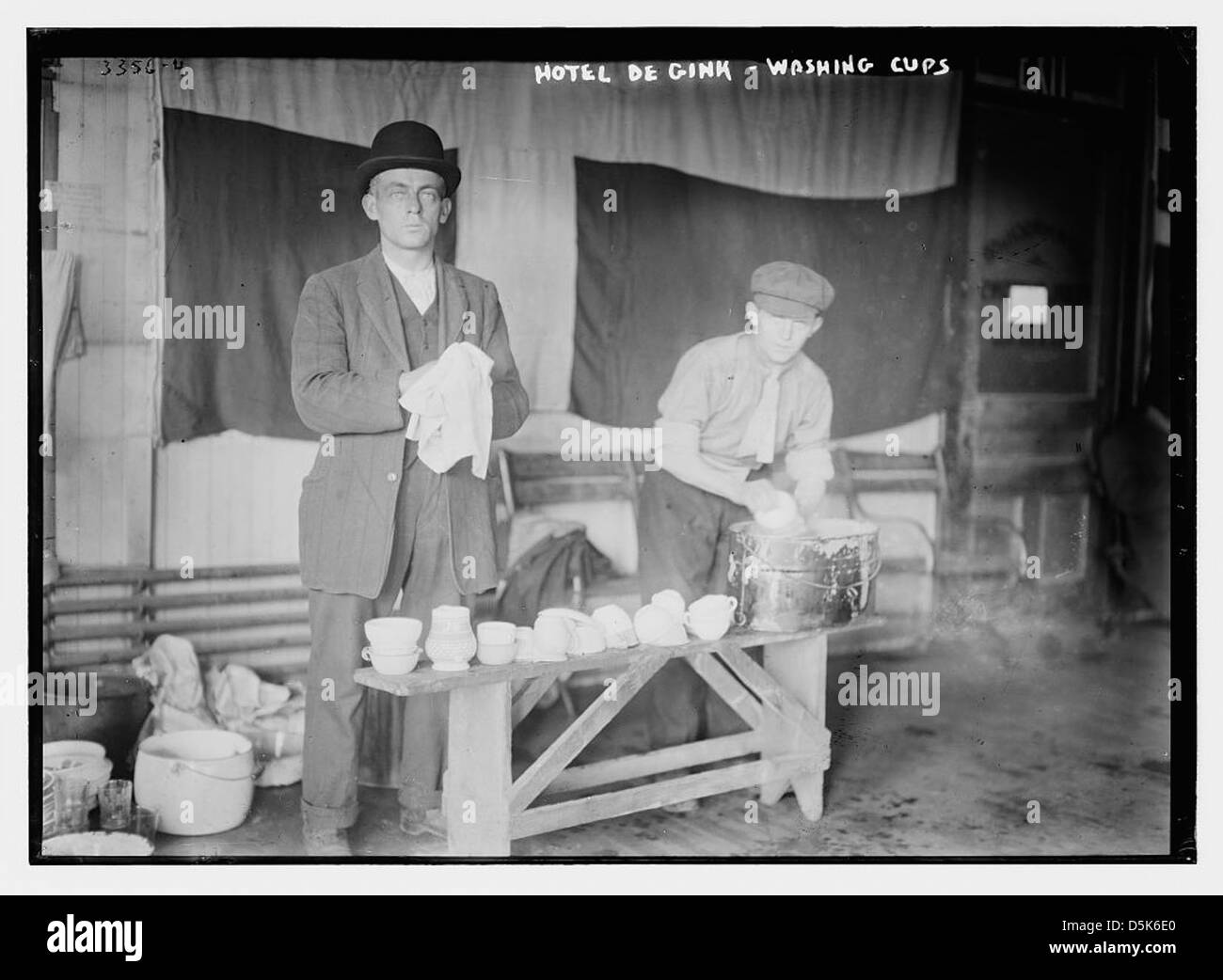 Washing image Black and White Stock Photos & Images - Alamy