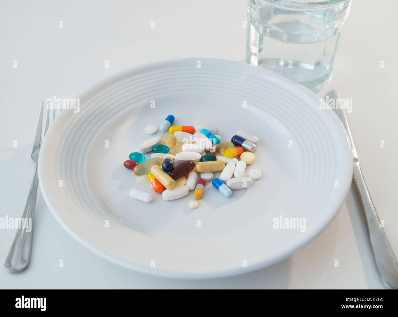 Nutritional supplement table hi-res stock photography and images - Alamy