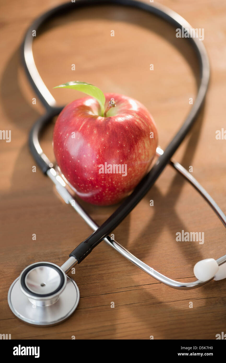 Stethoscope apple hi-res stock photography and images - Alamy
