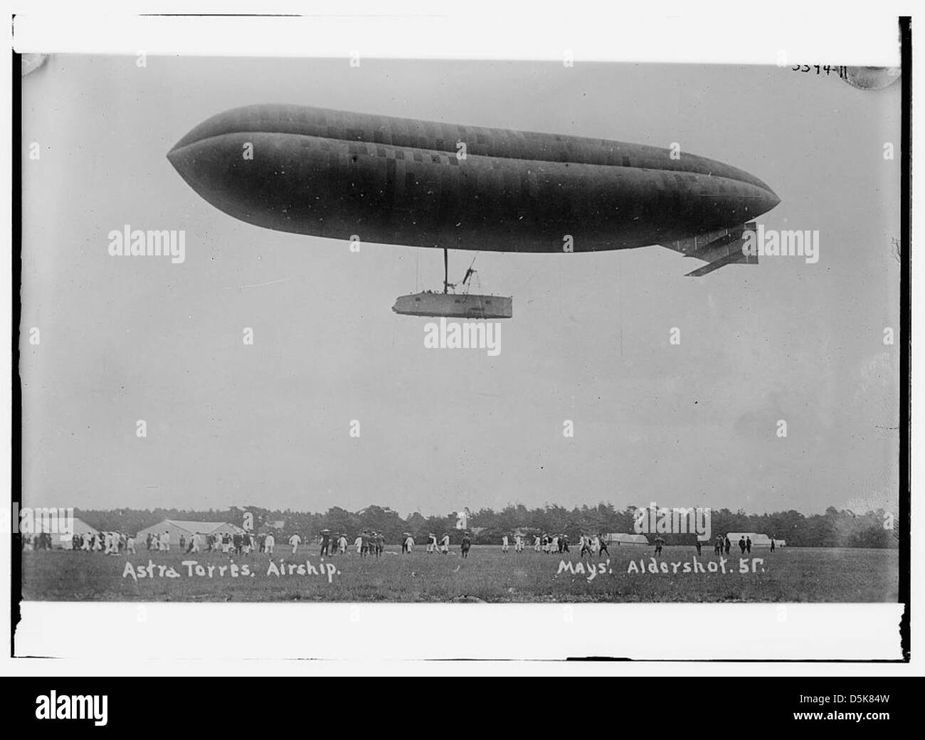 Astra torres airship hi-res stock photography and images - Alamy