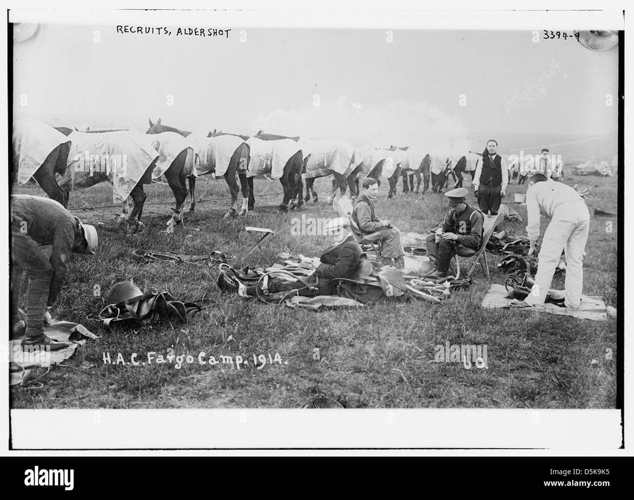 British army on salisbury plain hi-res stock photography and images - Alamy