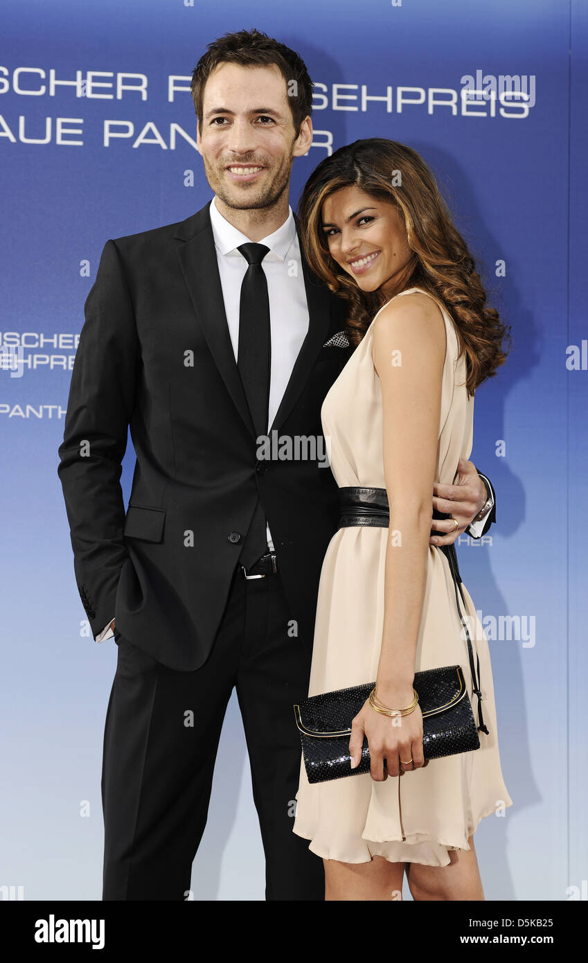 Viola schroeder and alexander mazza hi-res stock photography and images ...