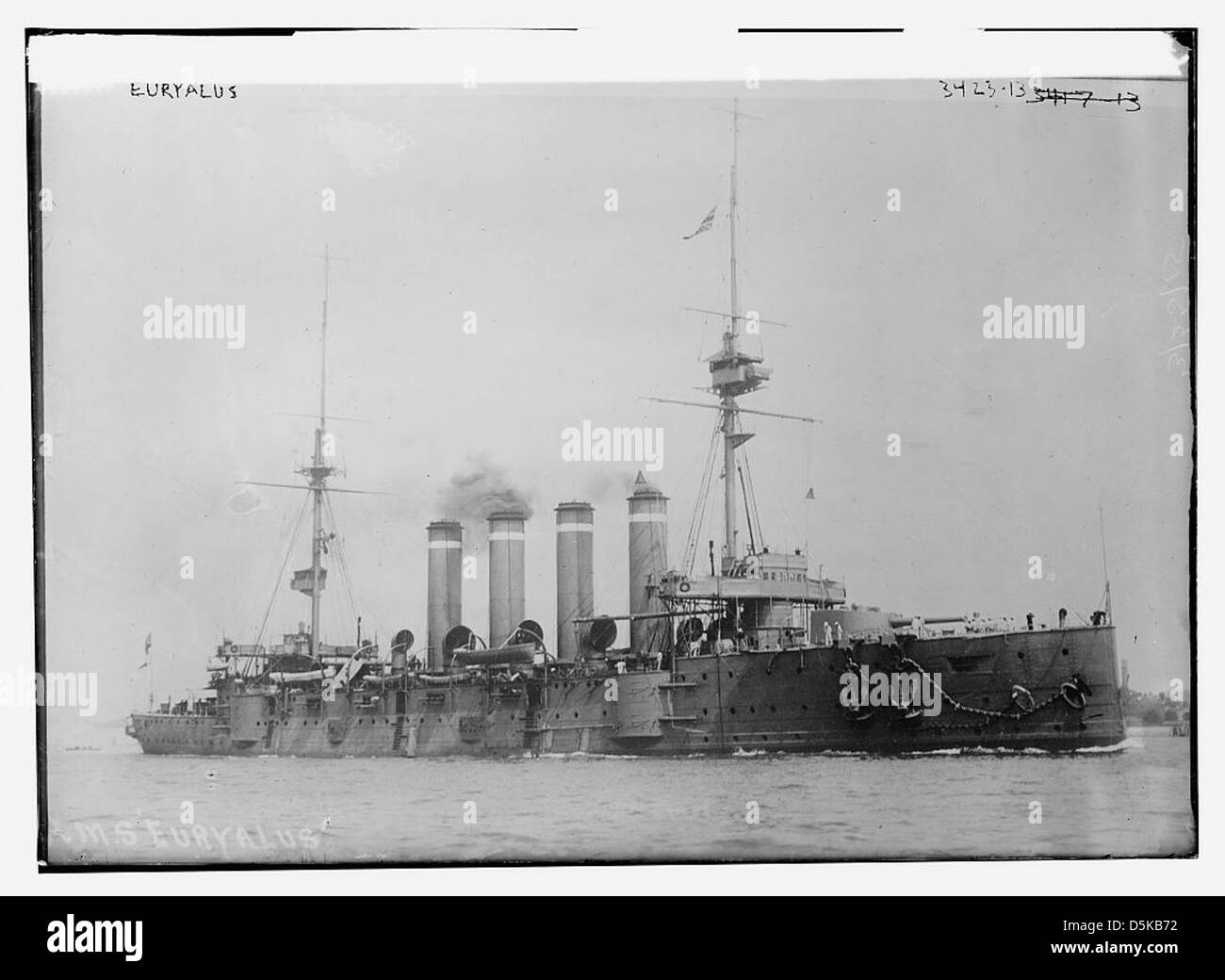 A ship of the cruiser class hi-res stock photography and images - Alamy