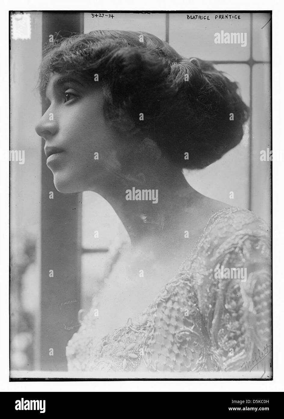 Actress lovely dc hi-res stock photography and images - Alamy