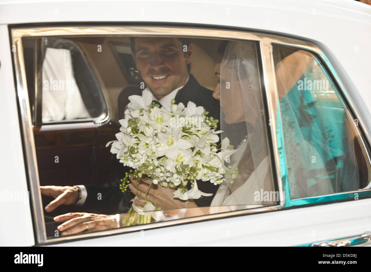 Gianluigi buffon and alena seredova hi-res stock photography and images ...