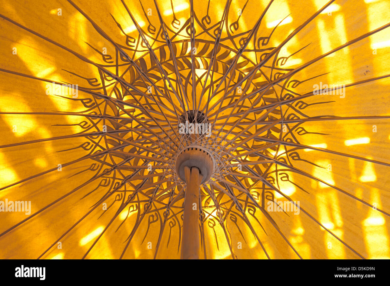 Red bamboo umbrella hi-res stock photography and images - Alamy