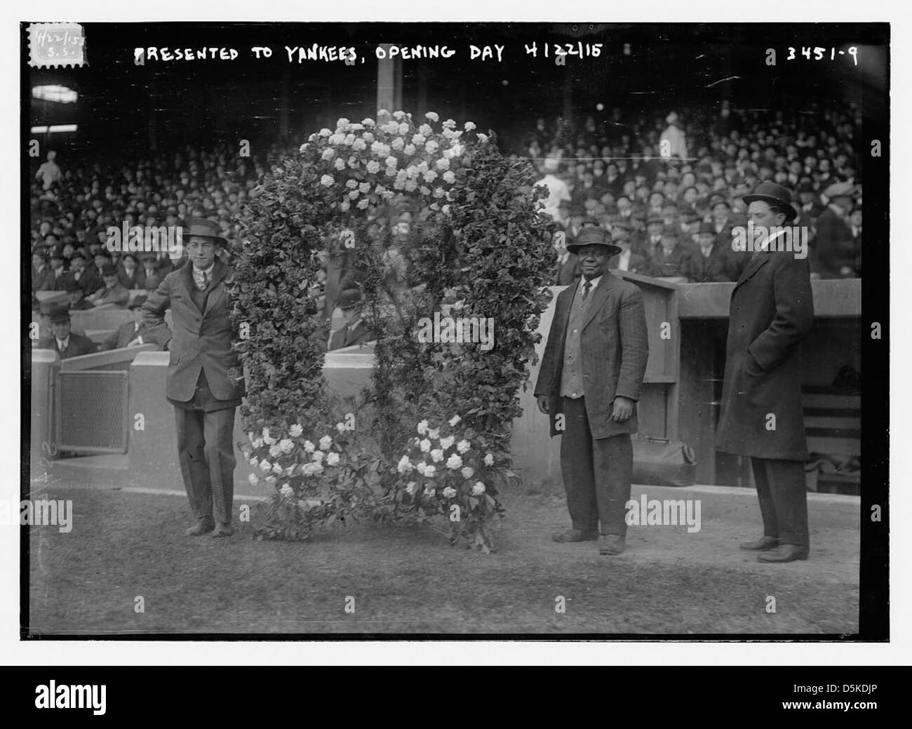 1910s polo grounds new york yankees hi-res stock photography and images ...