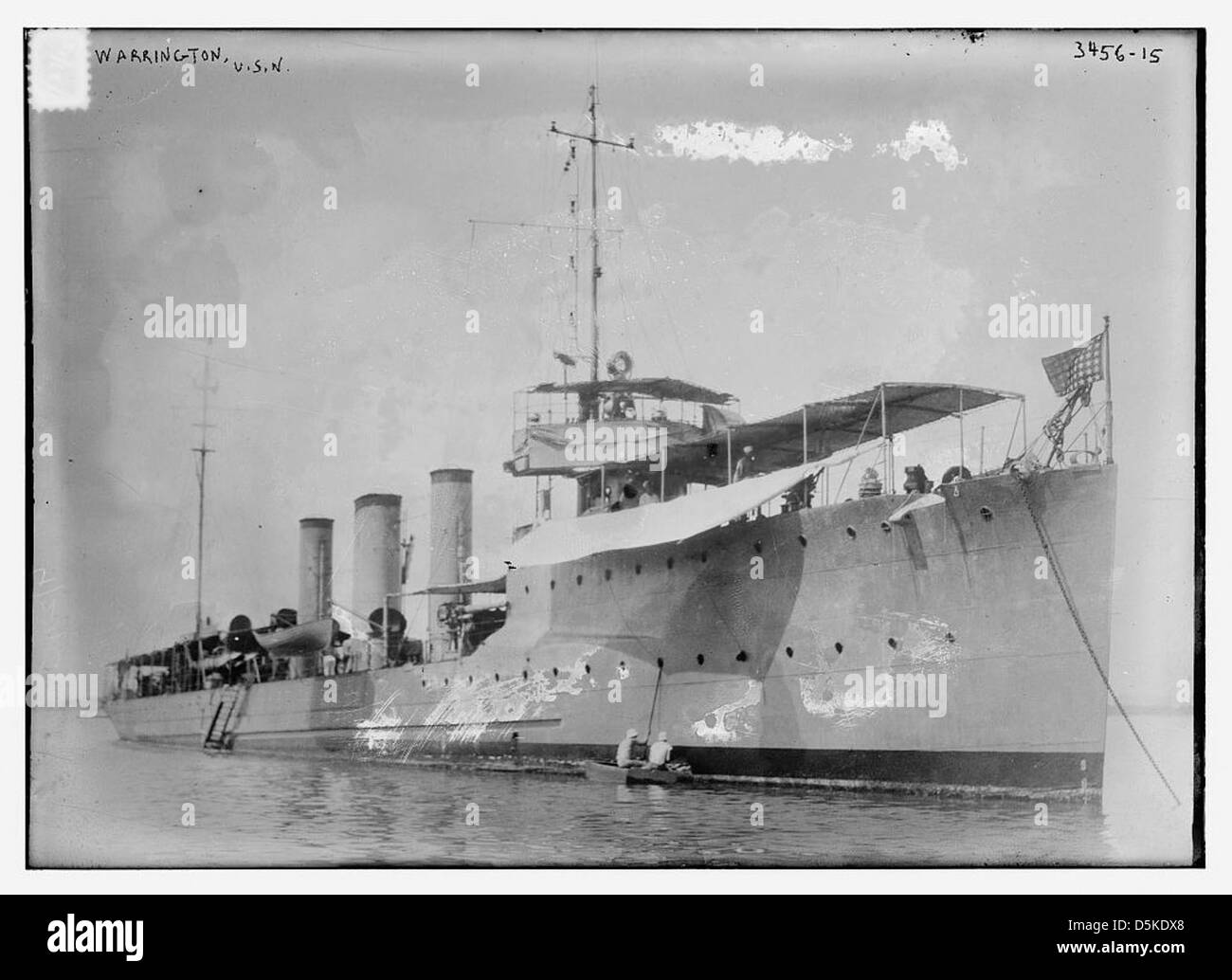 The USS Warrington (DD-40) was a Paulding-class torpedo boat destroyer ...