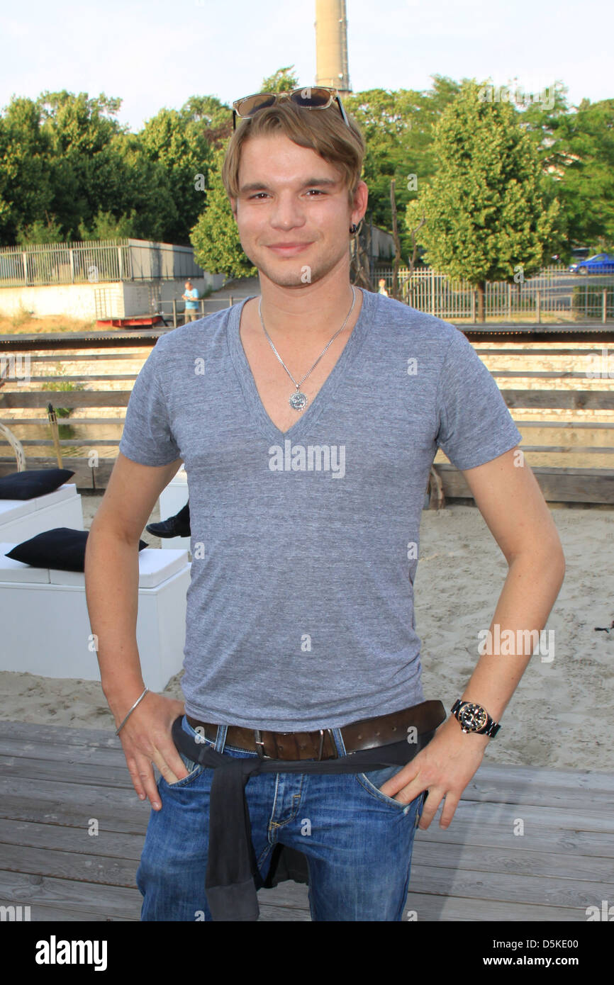 Schenke hi-res stock photography and images - Alamy