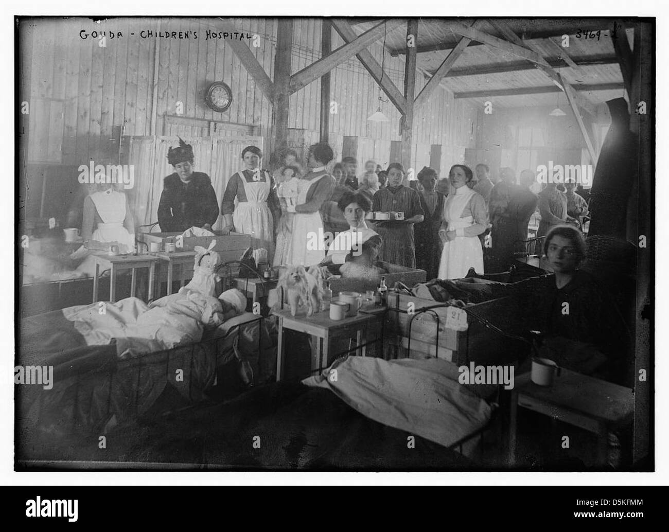 Childrens hospital historical hi-res stock photography and images - Alamy