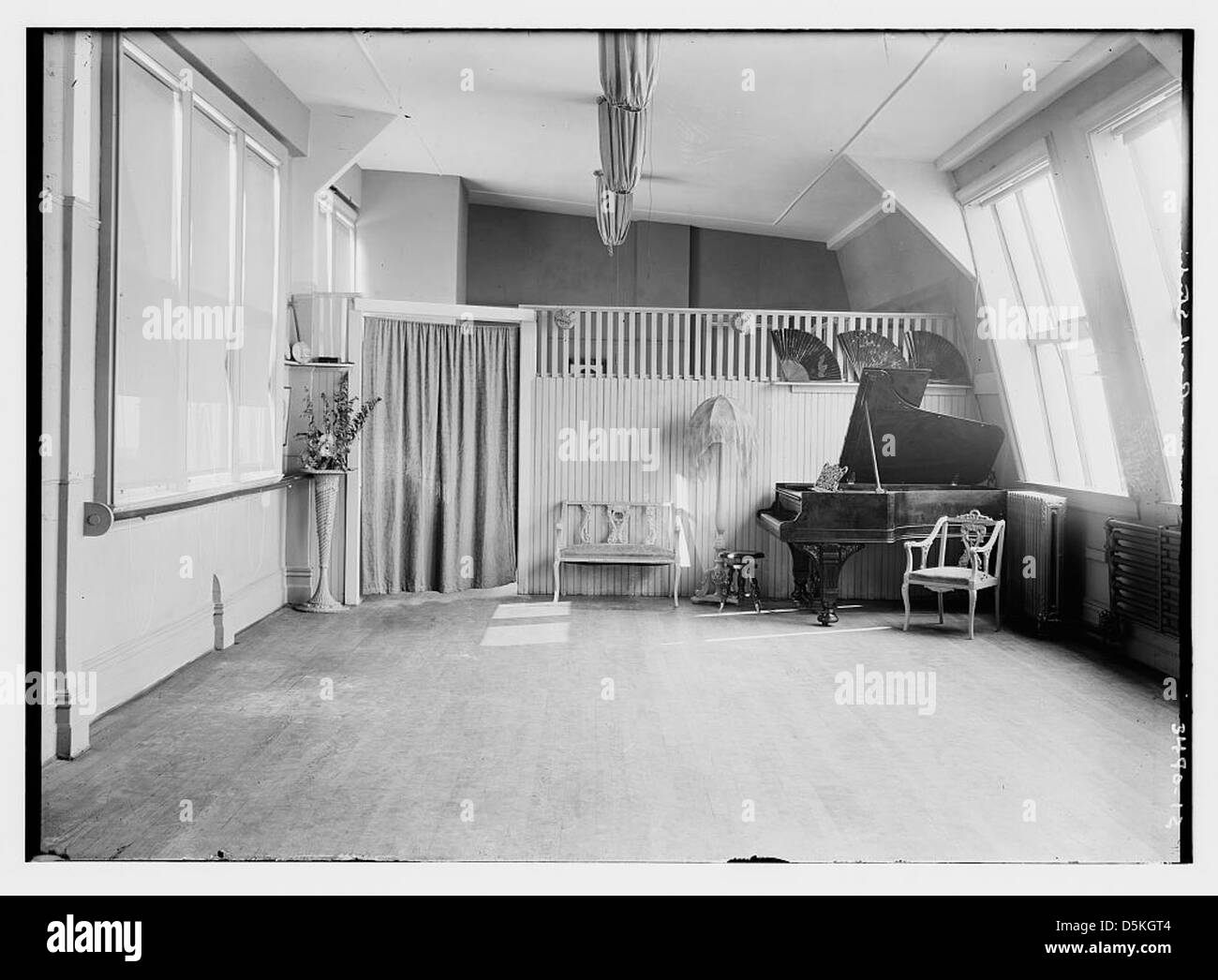 An image from the Albertina Rasch dance studio, featuring an ...