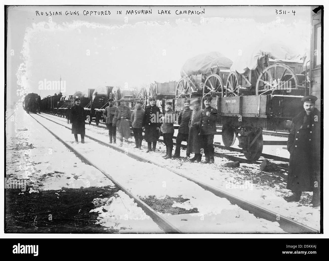 Russian guns hi-res stock photography and images - Alamy