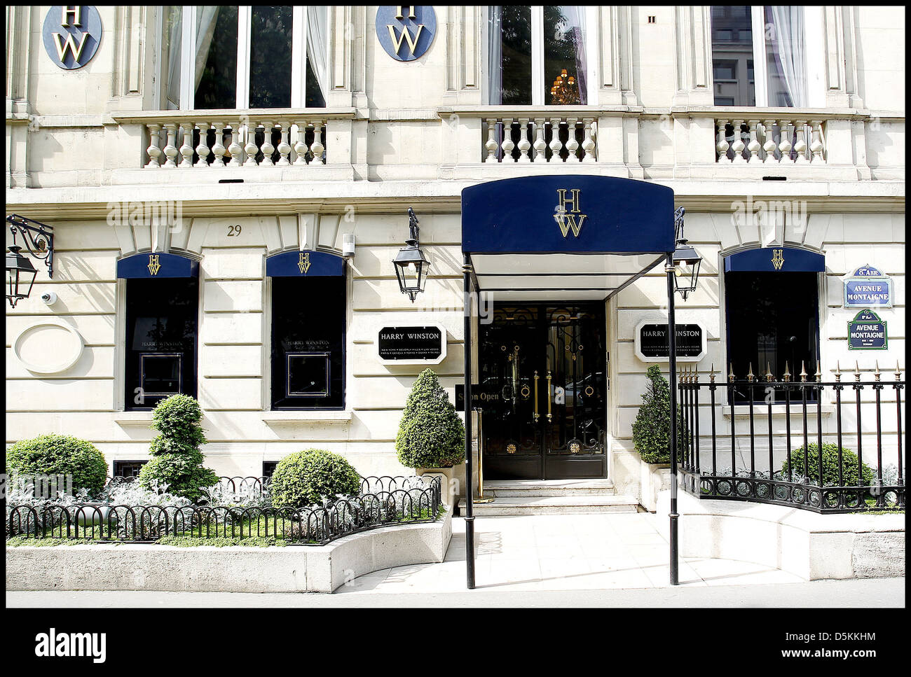 General view of Harry Winston clothing store at Place Vendome square ...