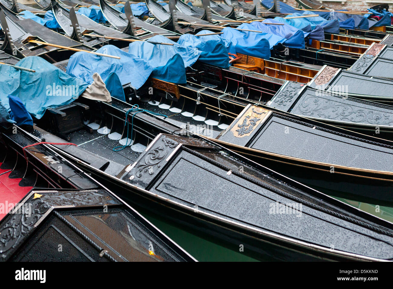 Traditional means of transport hi-res stock photography and images - Alamy