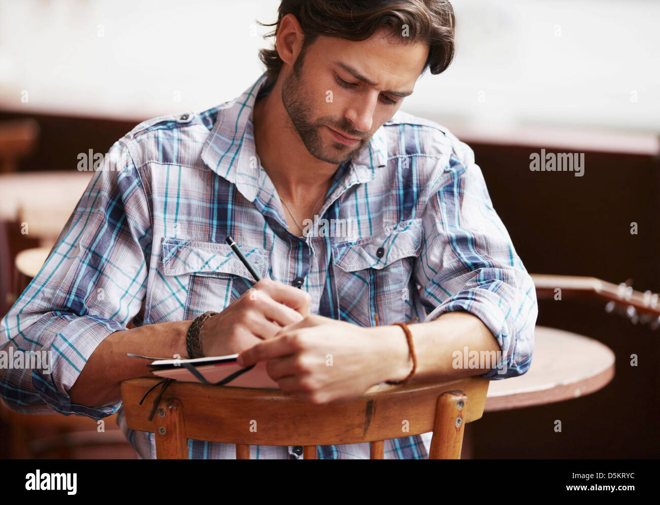 Doing notes hi-res stock photography and images - Alamy