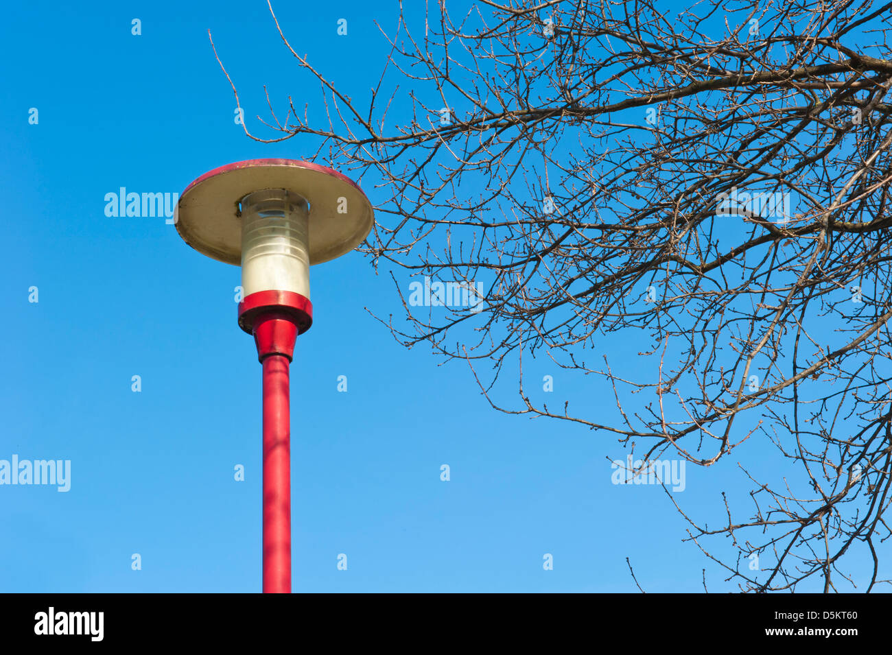 Classic lamppost hi-res stock photography and images - Alamy