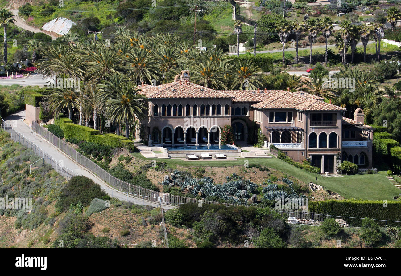 Aerial view of Cher 's home in Malibu. Los Angeles, Californa - 26.04. ...