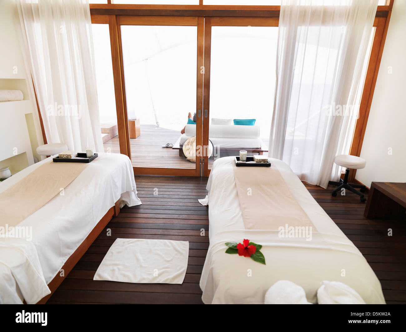 Luxury treatment room hi-res stock photography and images - Alamy