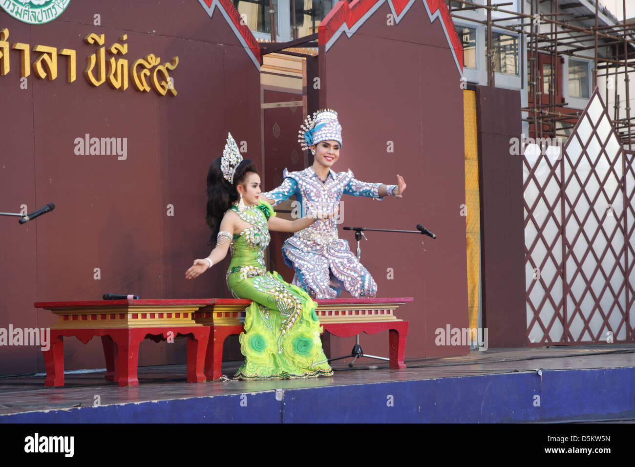 Likay actor and actress performing on stage Stock Photo - Alamy