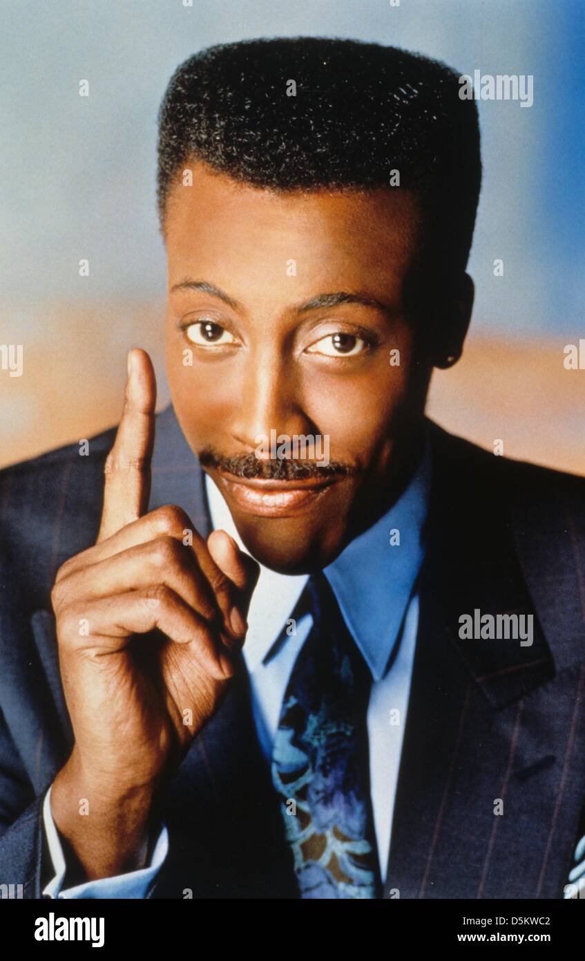 Arsenio Hall Hand Size