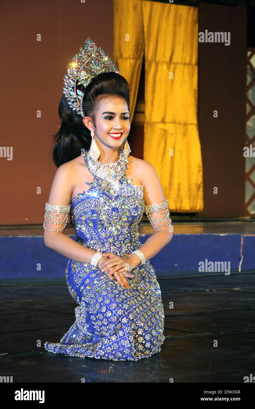 Likay Actress , a popular folk theatre in Thailand Stock Photo - Alamy