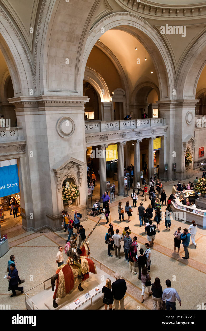 The Great Hall in The Metropolitan Museum of Art Stock Photo - Alamy