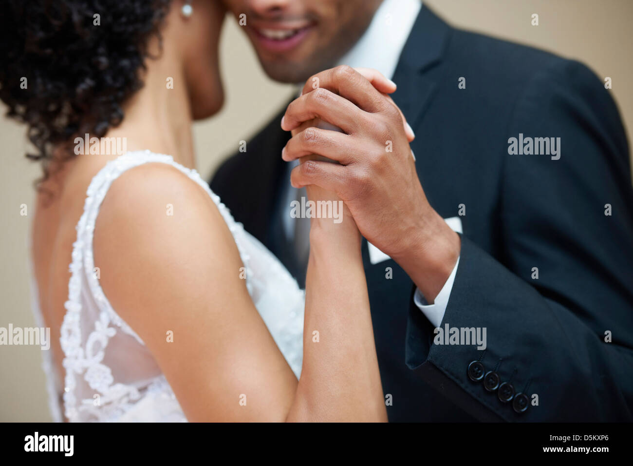 Bride and groom dancing Stock Photo - Alamy