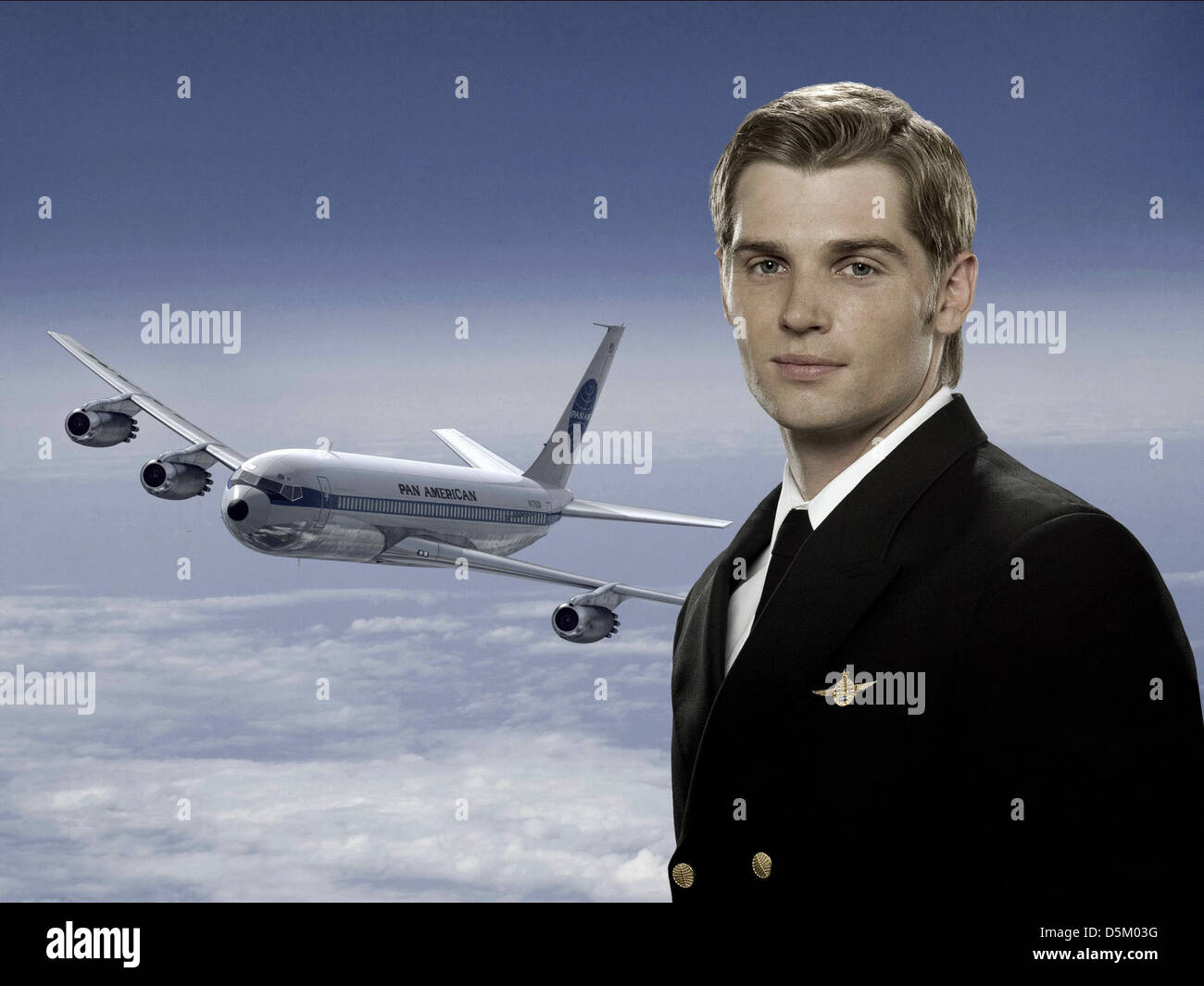Mike Vogel Pilot High Resolution Stock Photography and Images - Alamy