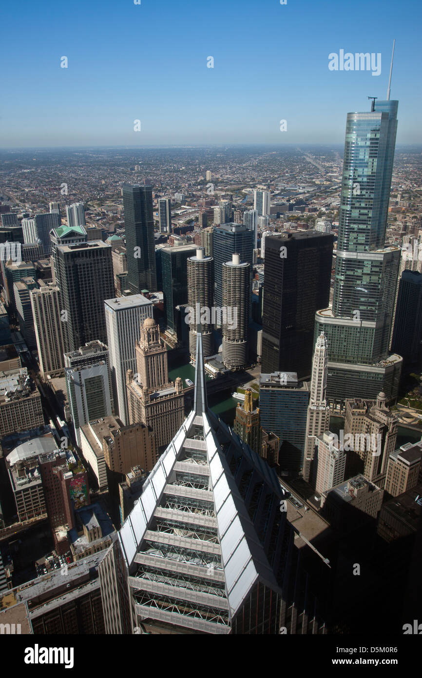 LOOP SKYLINE FROM MID AMERICA CLUB AT THE AON CENTER DOWNTOWN CHICAGO ...