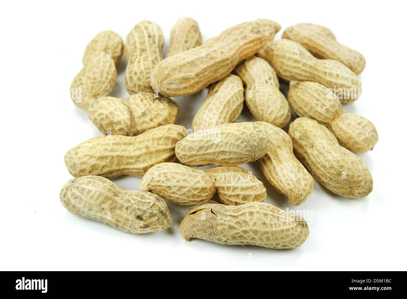 Peanuts in shells Stock Photo - Alamy