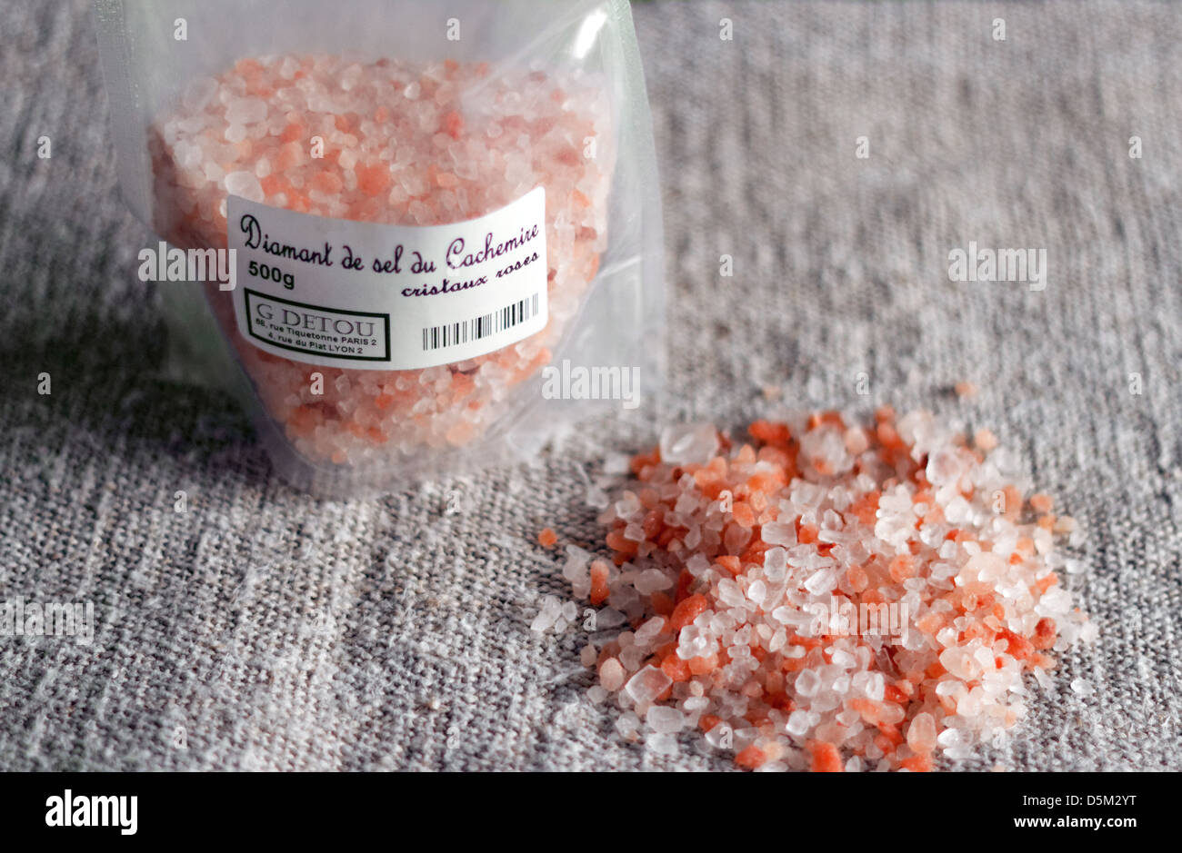 Pink salt pakistan hi-res stock photography and images - Alamy