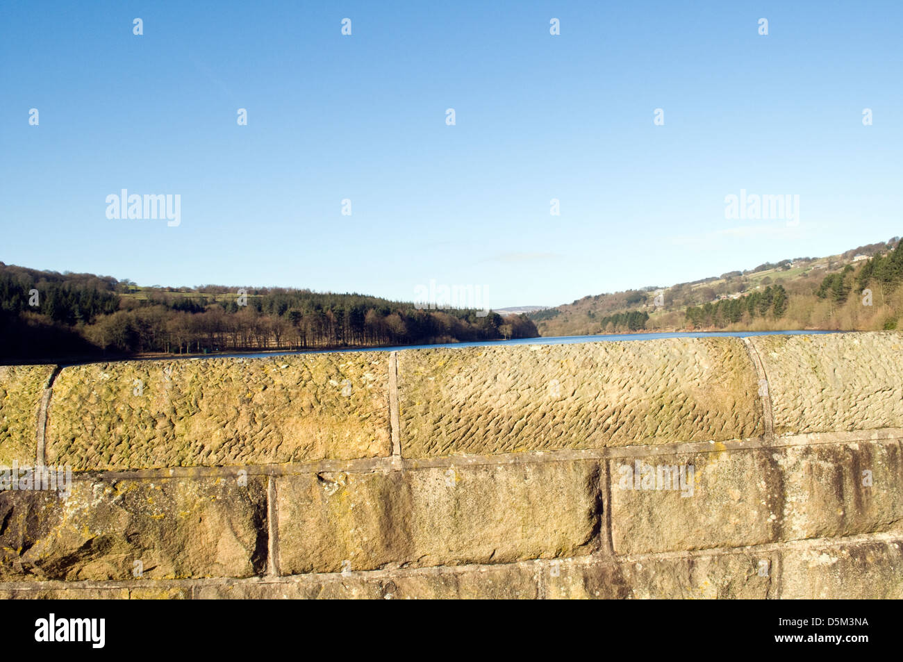 Reservoir dam wall hi-res stock photography and images - Alamy